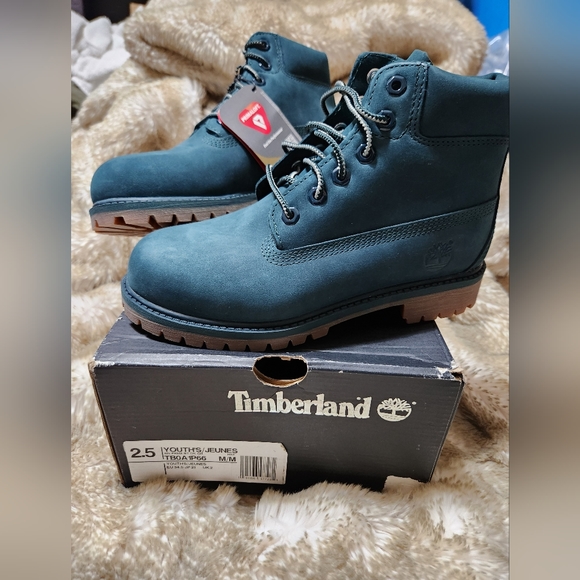 Timberland | Shoes | Timberland Limited Release Youth Size 25 6 ...